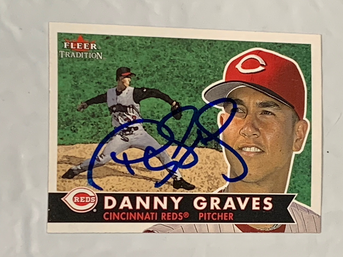 Danny Graves autographed card- 2001 Fleer Tradition – Five Tool Signings
