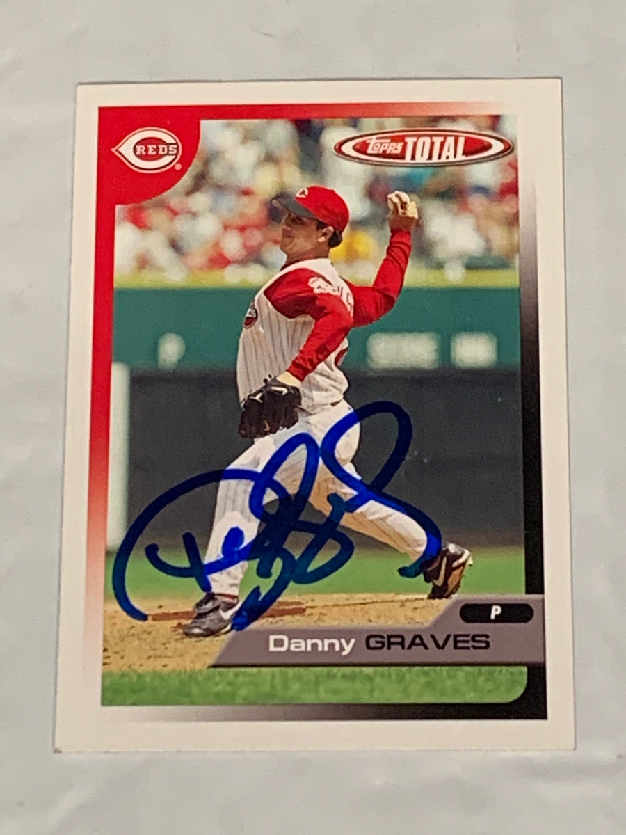 Danny Graves autographed card- 2005 Topps Total – Five Tool Signings
