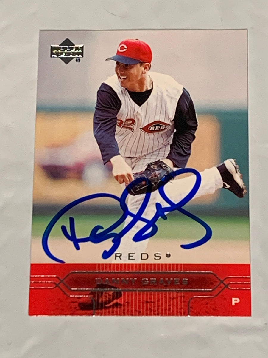 Danny Graves autographed card- 2005 Upper Deck – Five Tool Signings